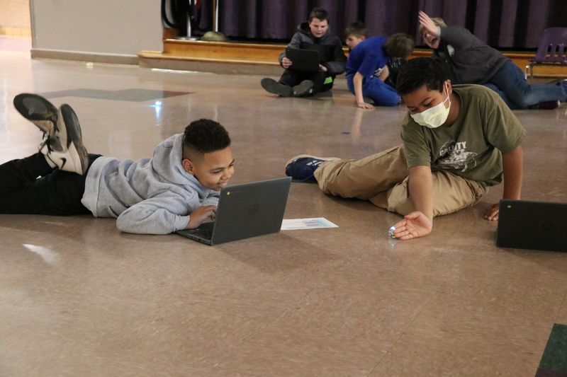 Fifth Grade Computer Club Learns Coding and Programming | Albion ...